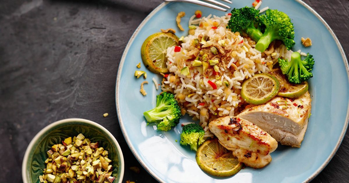 Kruidige rijst met linzen en kip | Recept - Lassie rijst